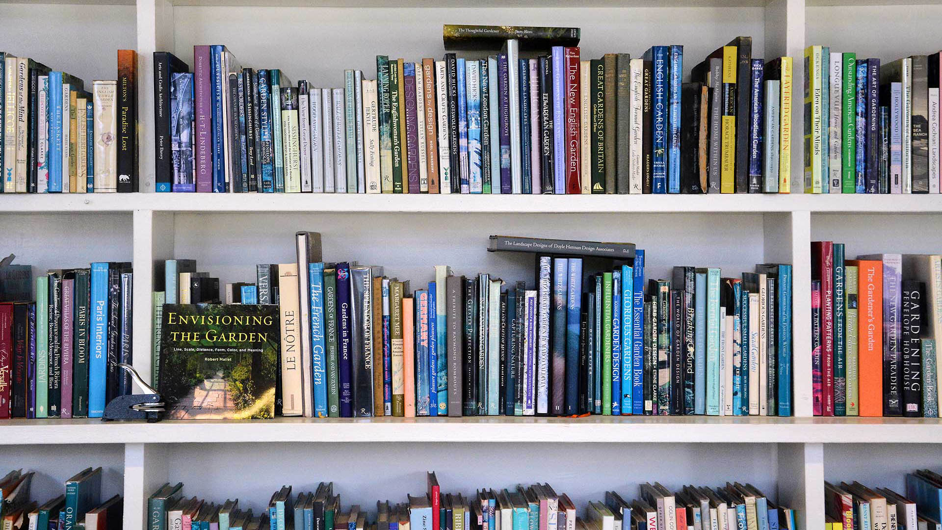 Media : Deborah Silver & Co.